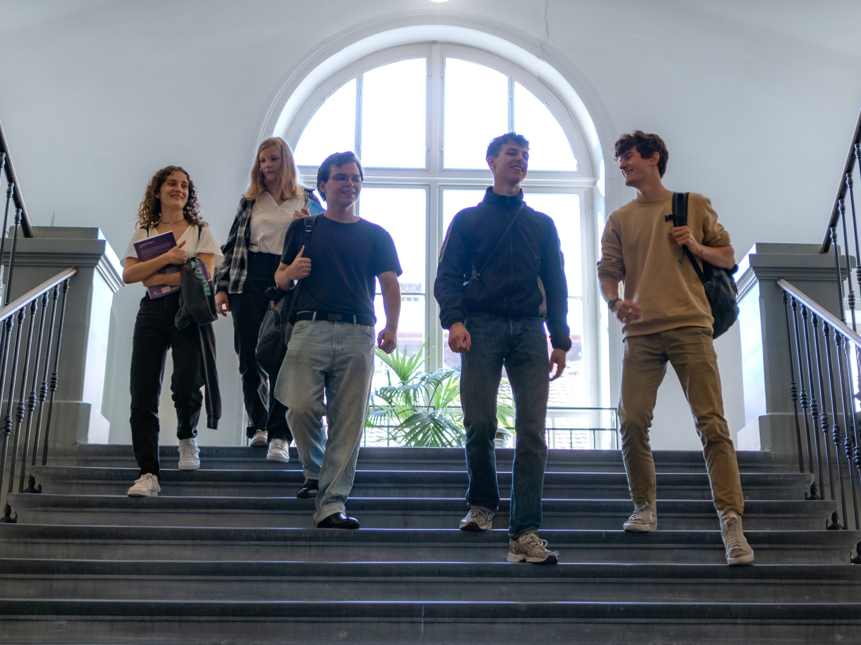 10. Schuljahr für Sekundarschüler*innen - NMS Bern - Schulen - BAM